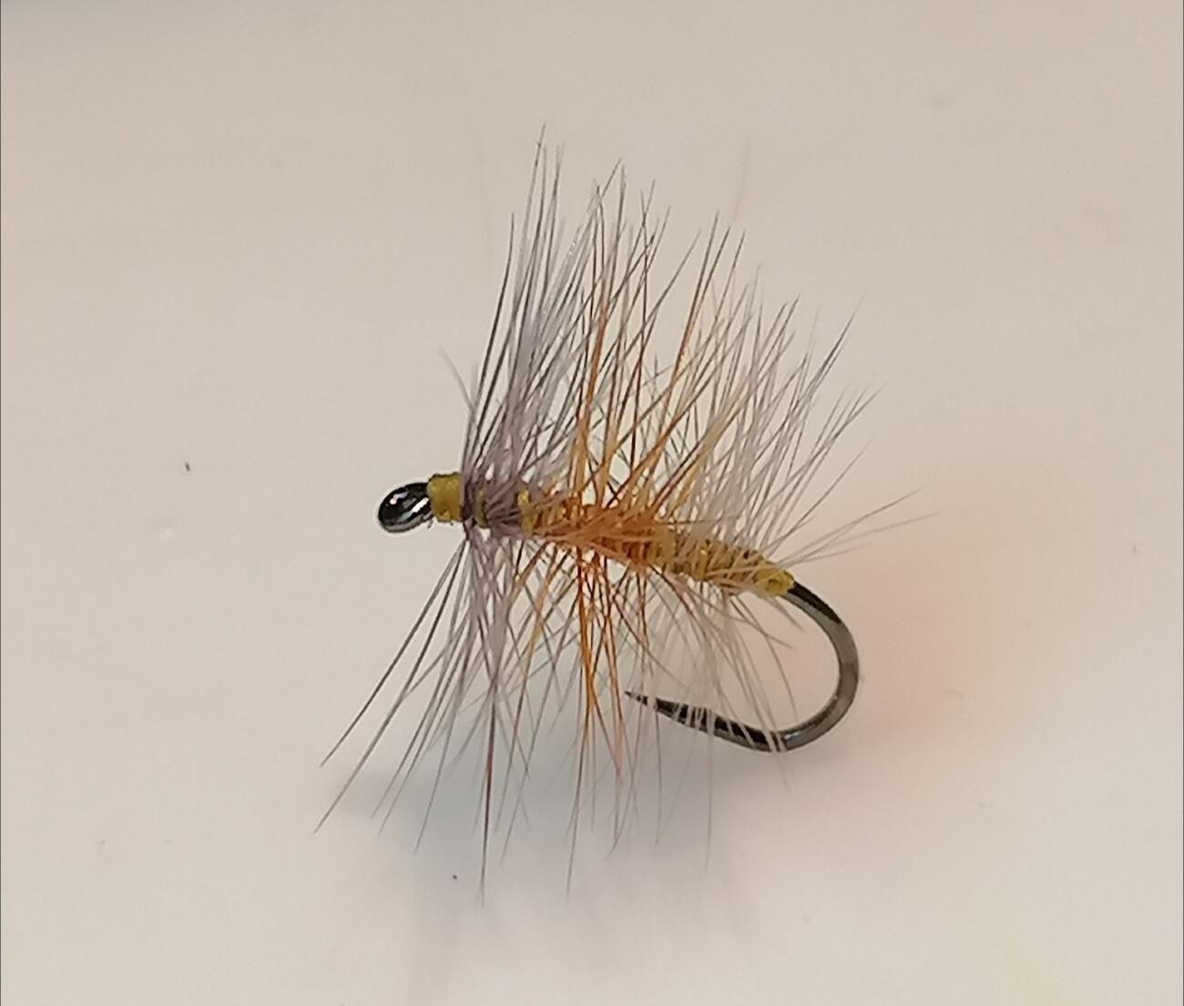 Bien débuter le montage de mouches | Truites & Cie